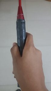 How To Hold A Badminton Racquet [Gripping Techniques] - Badminton Fanatiker